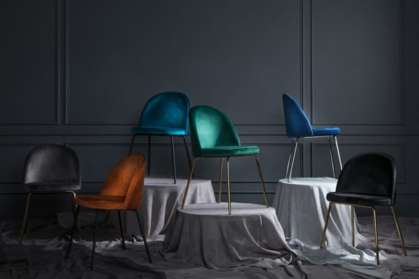 SANDRO Matstol Sammet Svart/Mässing - Möbler - Furniturebox