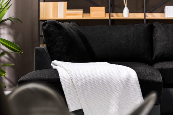 AUSTIN U-Soffa Divan Höger Svart - Möbler - Furniturebox